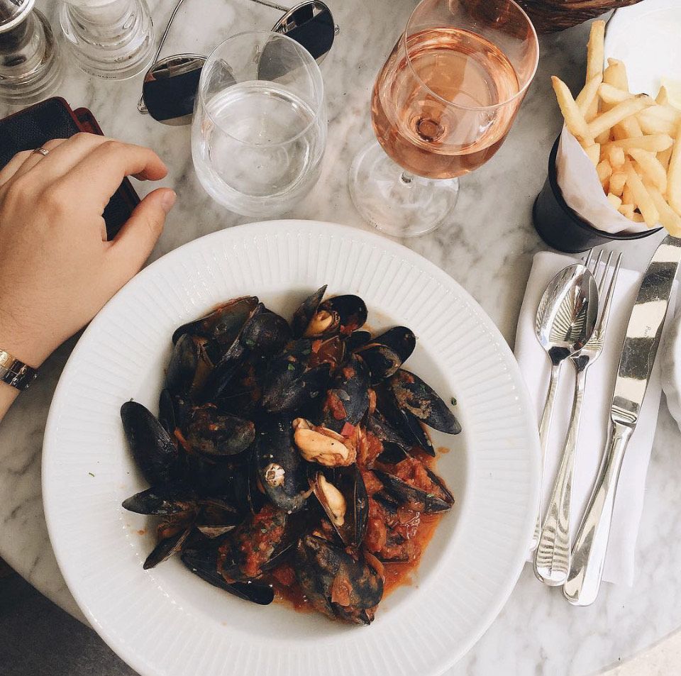 Influencer afirma que gasta 10 mil euros al mes en comprar comida ...