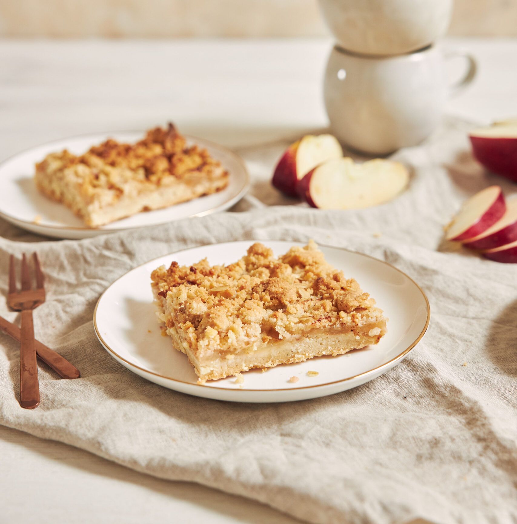 El dulce abrazo del otoño: Crumble de manzana y canela